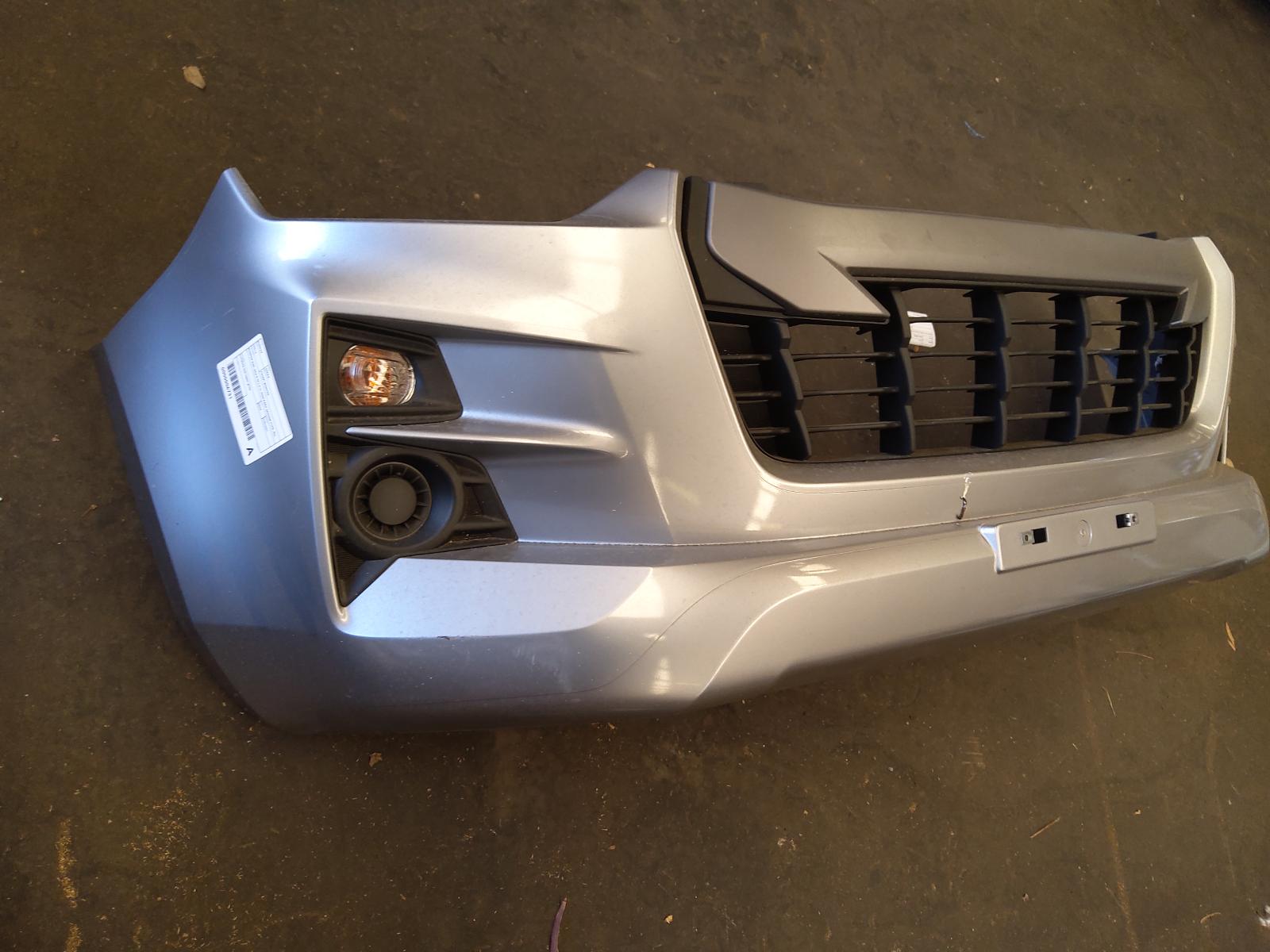 Front Bumper Dmax Isuzu 2020