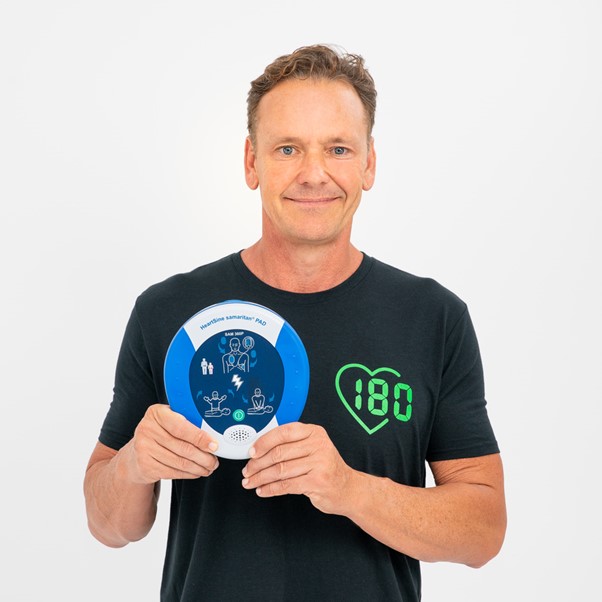 Defibrillators donated to help save lives | Bundaberg Defib Hero ...