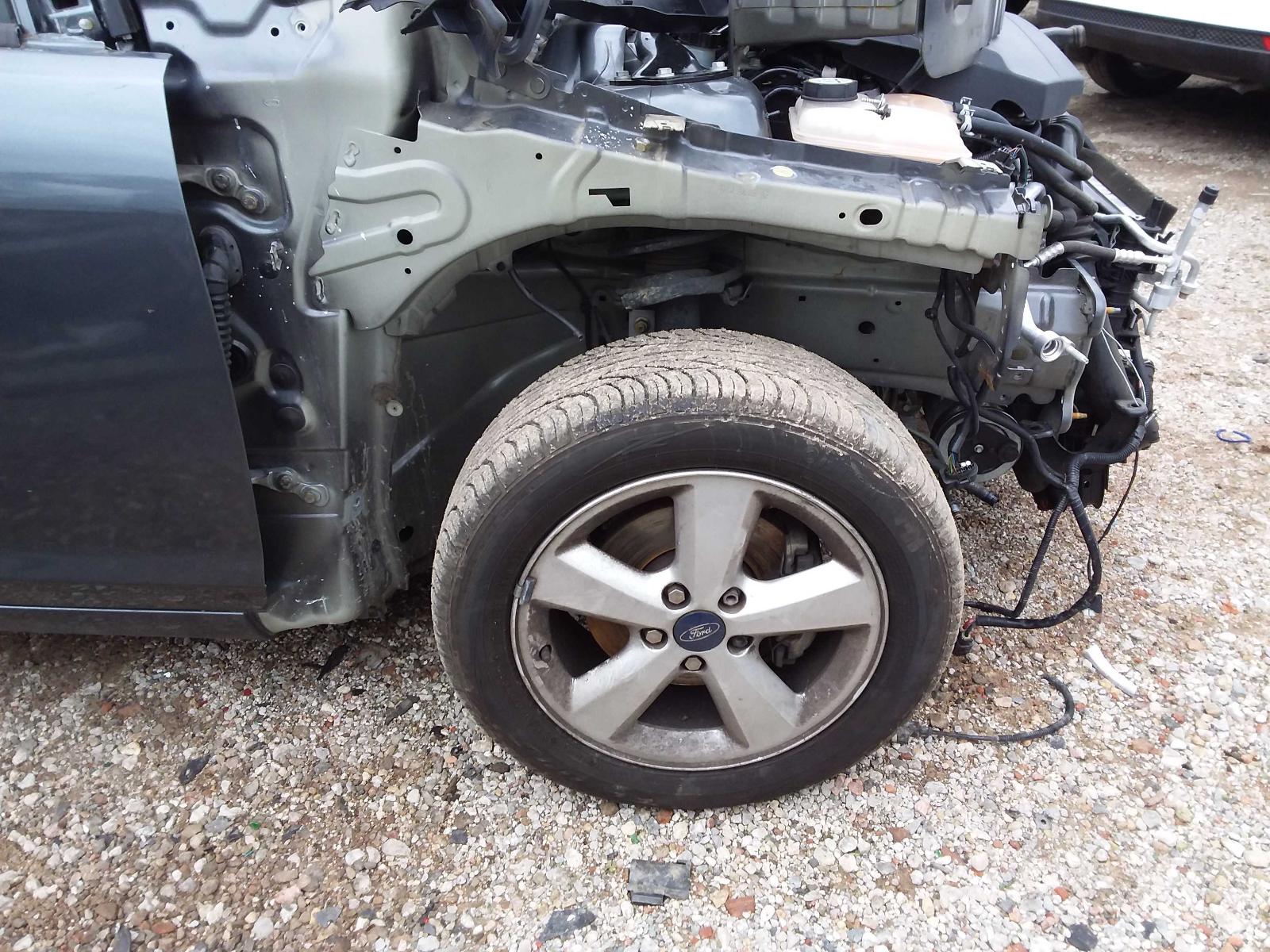 Column Focus Ford 2007