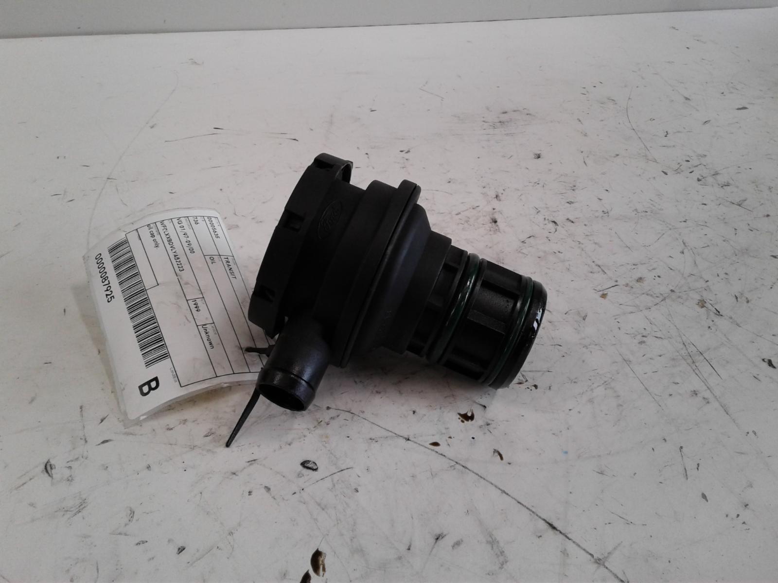 FORD TRANSIT VG 01/1997-09/2000 OIL CAP ONLY - First Auto Parts