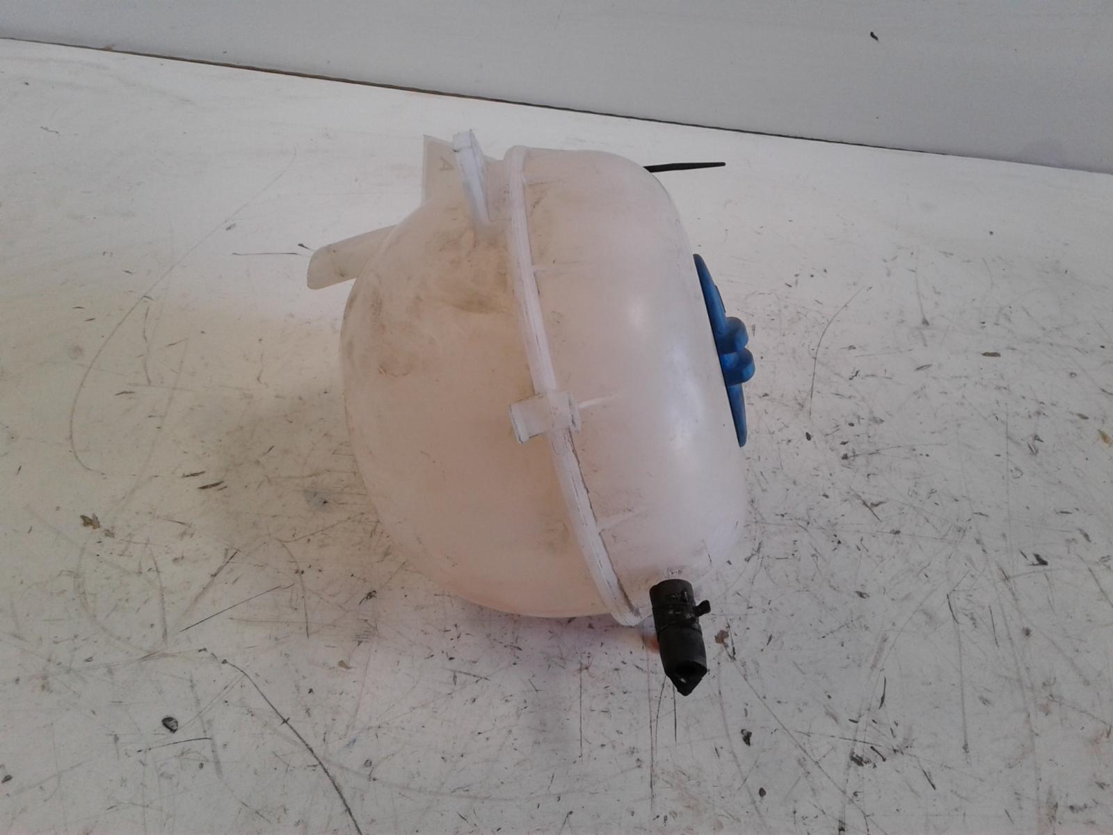 VOLKSWAGEN TRANSPORTER T6 07/2015-2024 OVERFLOW BOTTLE - Transporter Spares