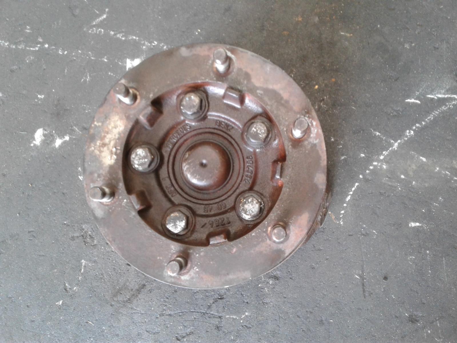 MERCEDES BENZ SPRINTER 02/1998-10/2006 RIGHT FRONT HUB ASSEMBLY DUAL ...