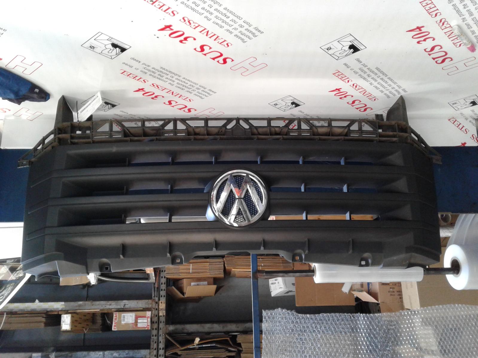 VOLKSWAGEN CRAFTER 09/2011-07/2017 RADIATOR GRILLE - First Auto Parts