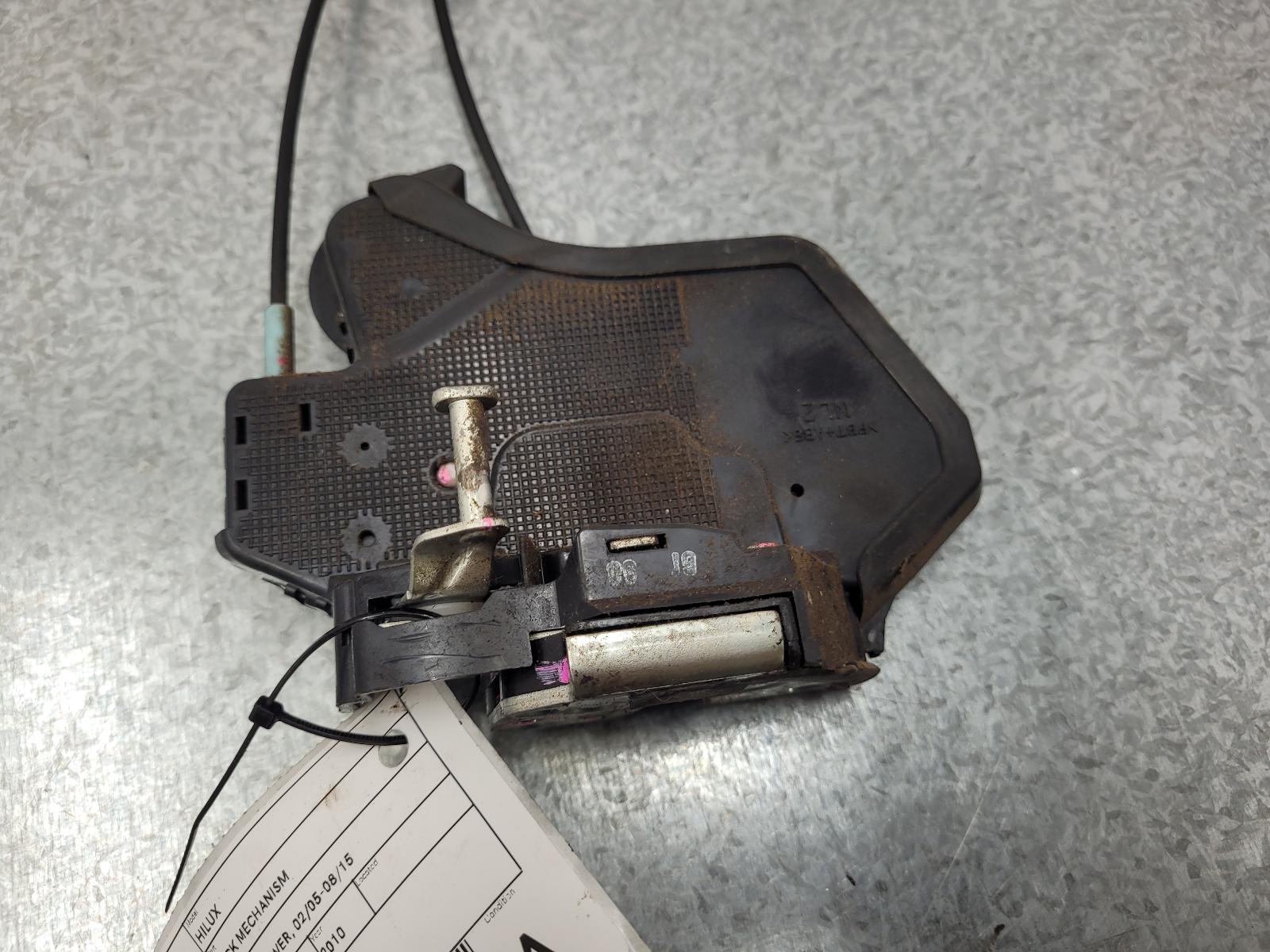 TOYOTA HILUX 02/2005-08/2015 LOCK MECHANISM LEFT REAR DOOR POWER ...