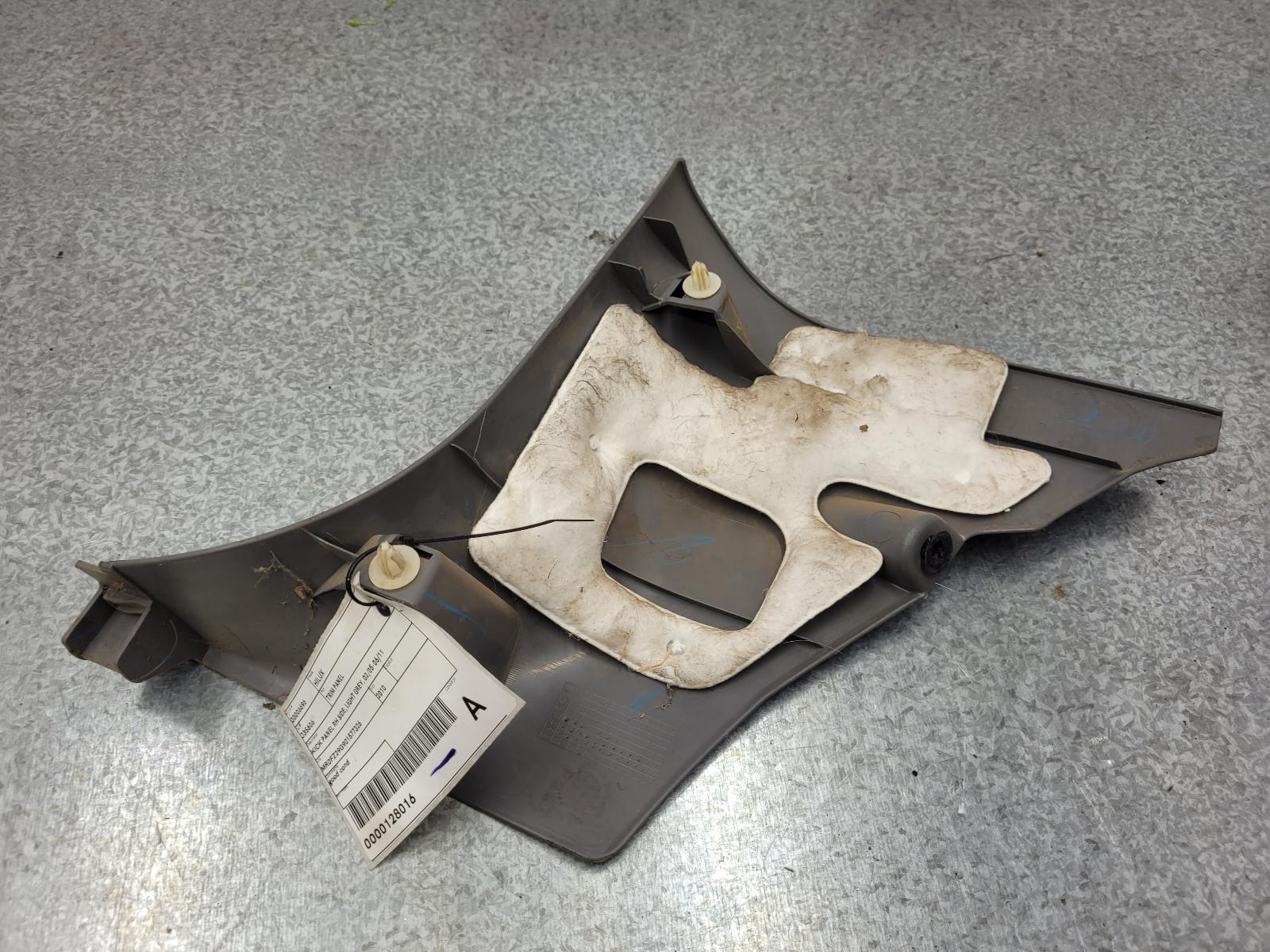 TOYOTA HILUX 02/2005-06/2011 RIGHT TRIM KICK PANEL LIGHT GREY - Hilux ...