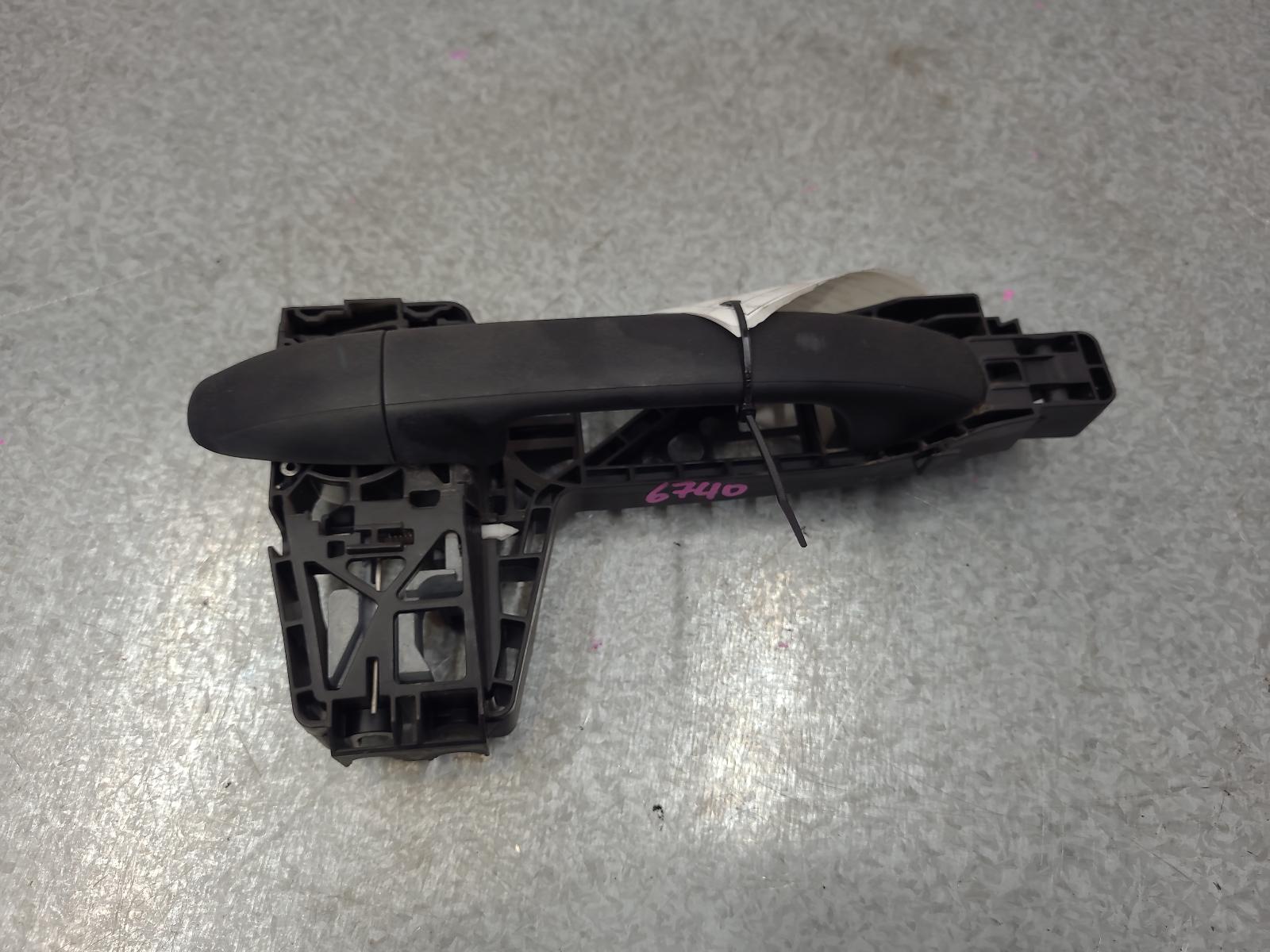 MERCEDES BENZ SPRINTER VS30 05/2018-2024 HANDLE RIGHT OUTER BARN DOOR ...