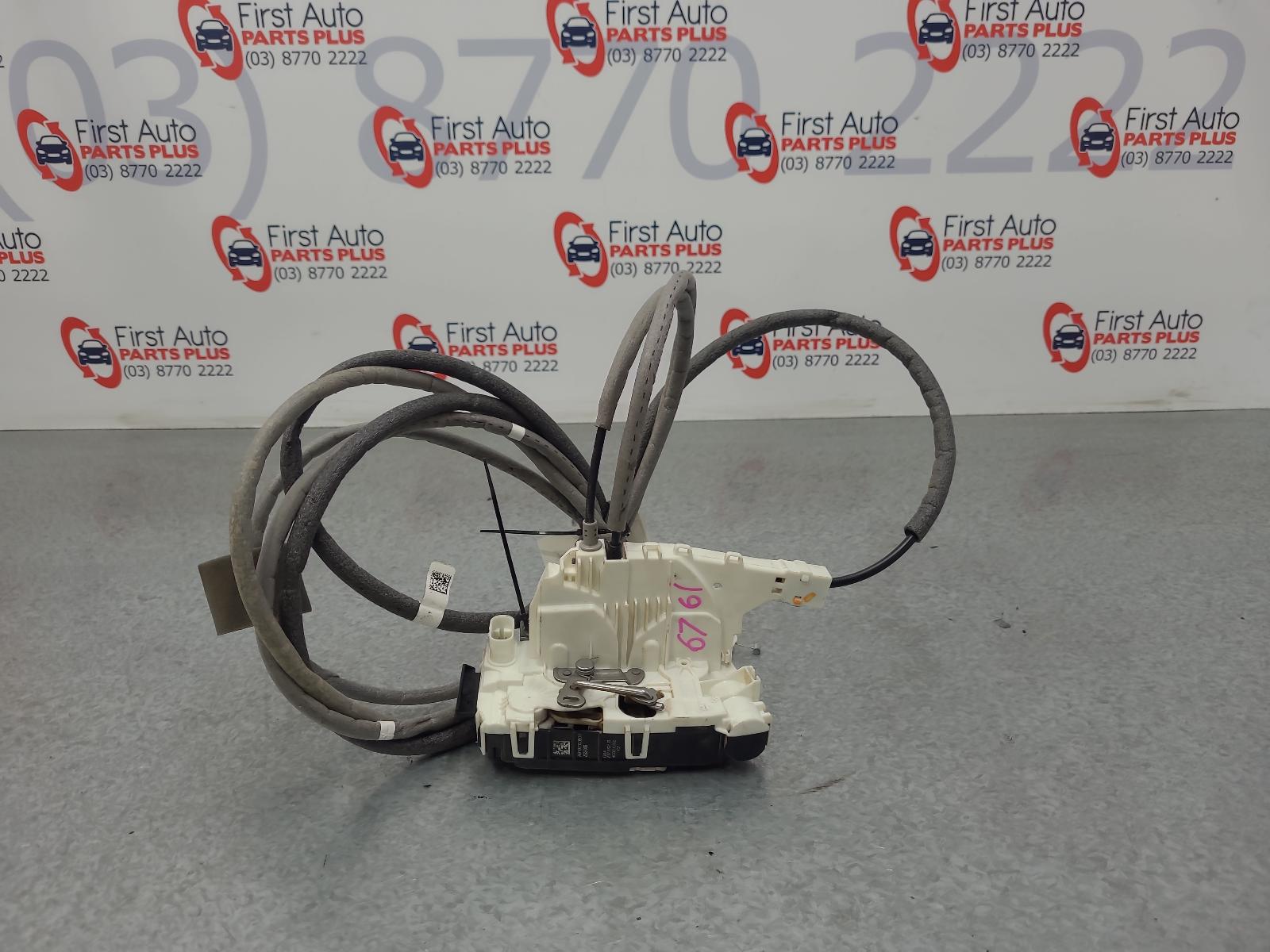 MERCEDES BENZ SPRINTER VS30 05/2018-2024 LOCK MECHANISM RIGHT SLIDE ...
