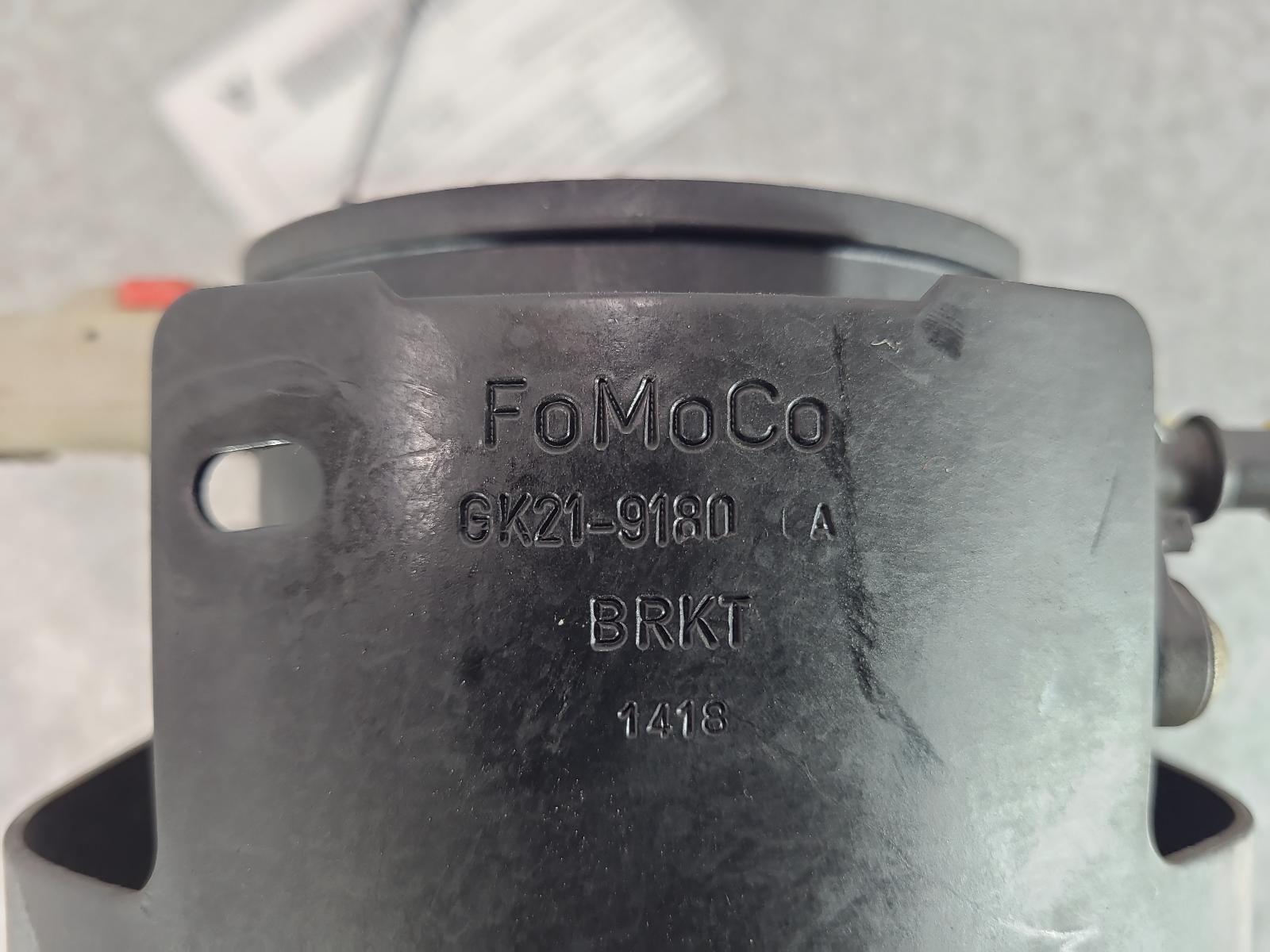 FORD TRANSIT CUSTOM VN 09/2013-08/2023 FUEL FILTER HOUSING - Transit Spares