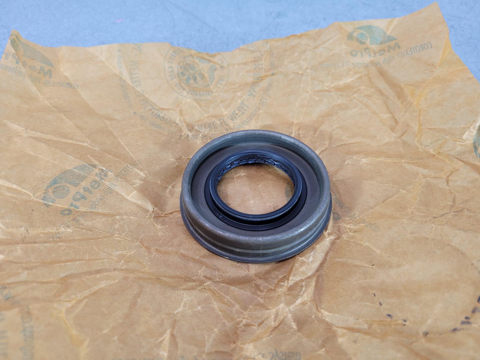 FORD TRANSIT VH-VJ 10/2000-08/2006 NEW WHEEL BEARING OIL SEAL - First ...
