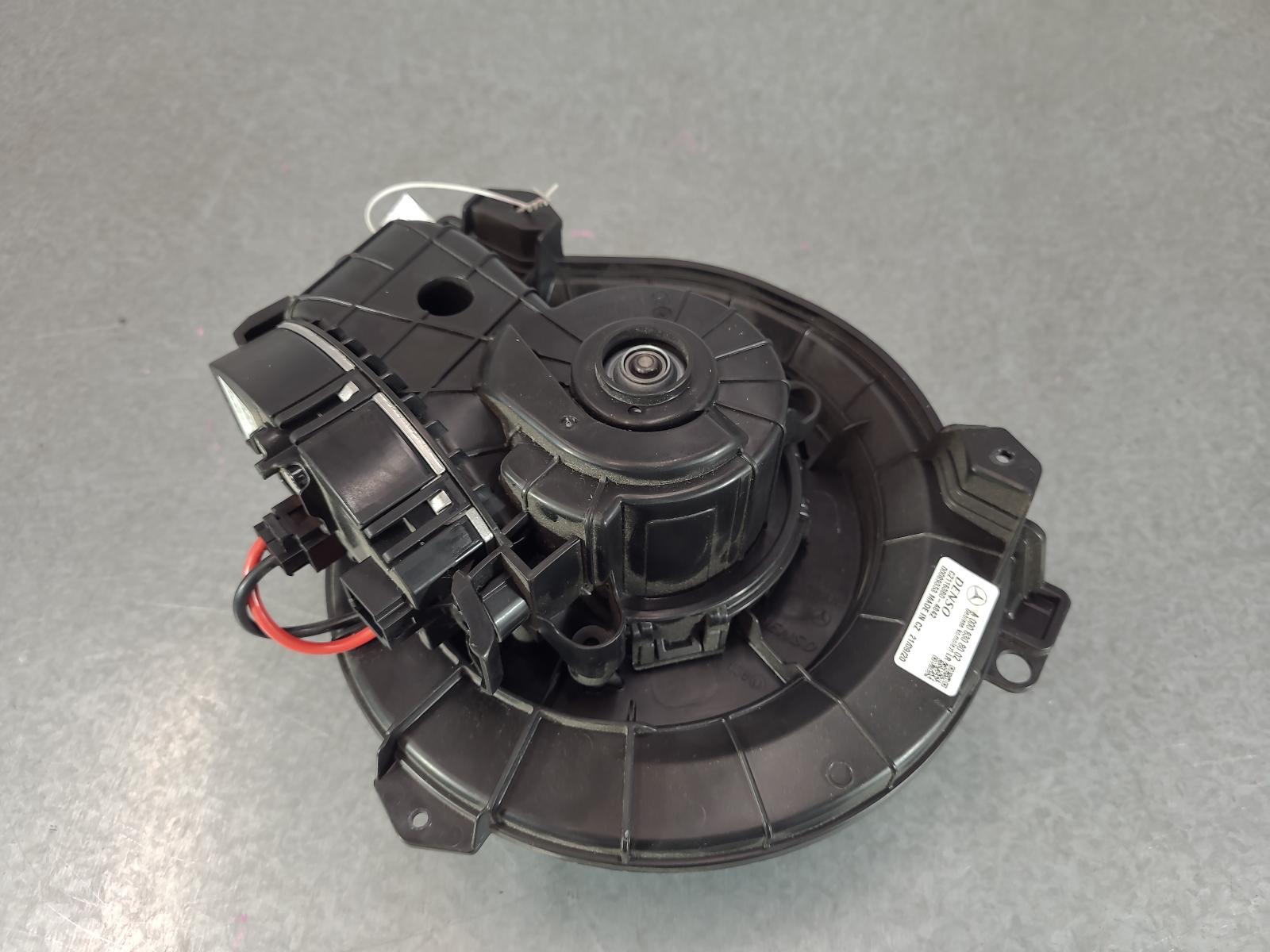 MERCEDES SPRINTER 2018-2024 HEATER FAN MOTOR VS30, 05/18- First Auto Parts