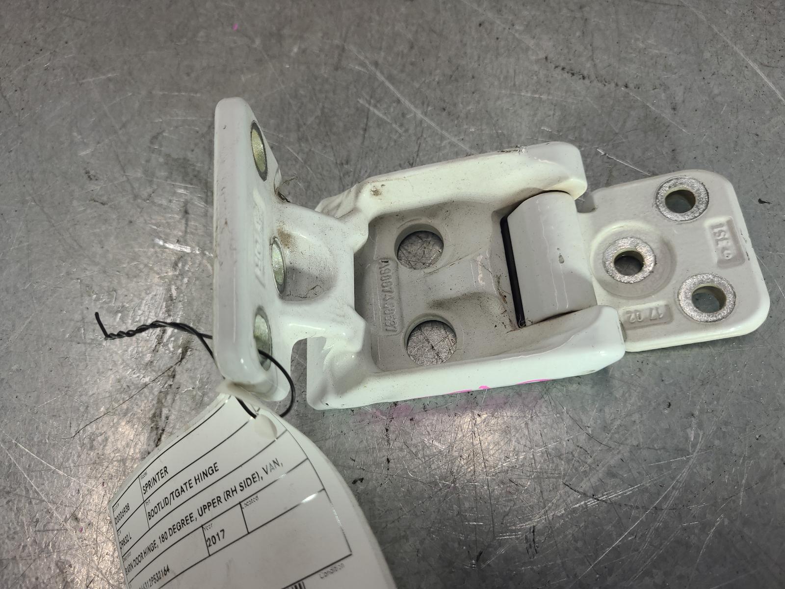 MERCEDES SPRINTER 2006-2018 BOOTLID/TAILGATE HINGE BARN DOOR HINGE, 180 ...