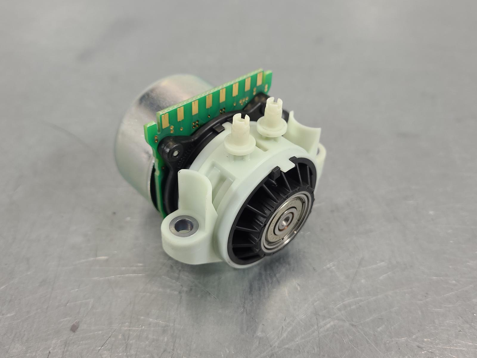 MERCEDES SPRINTER 2018-2025 ADBLUE PUMP VS30, 05/18- Sprinter Spares