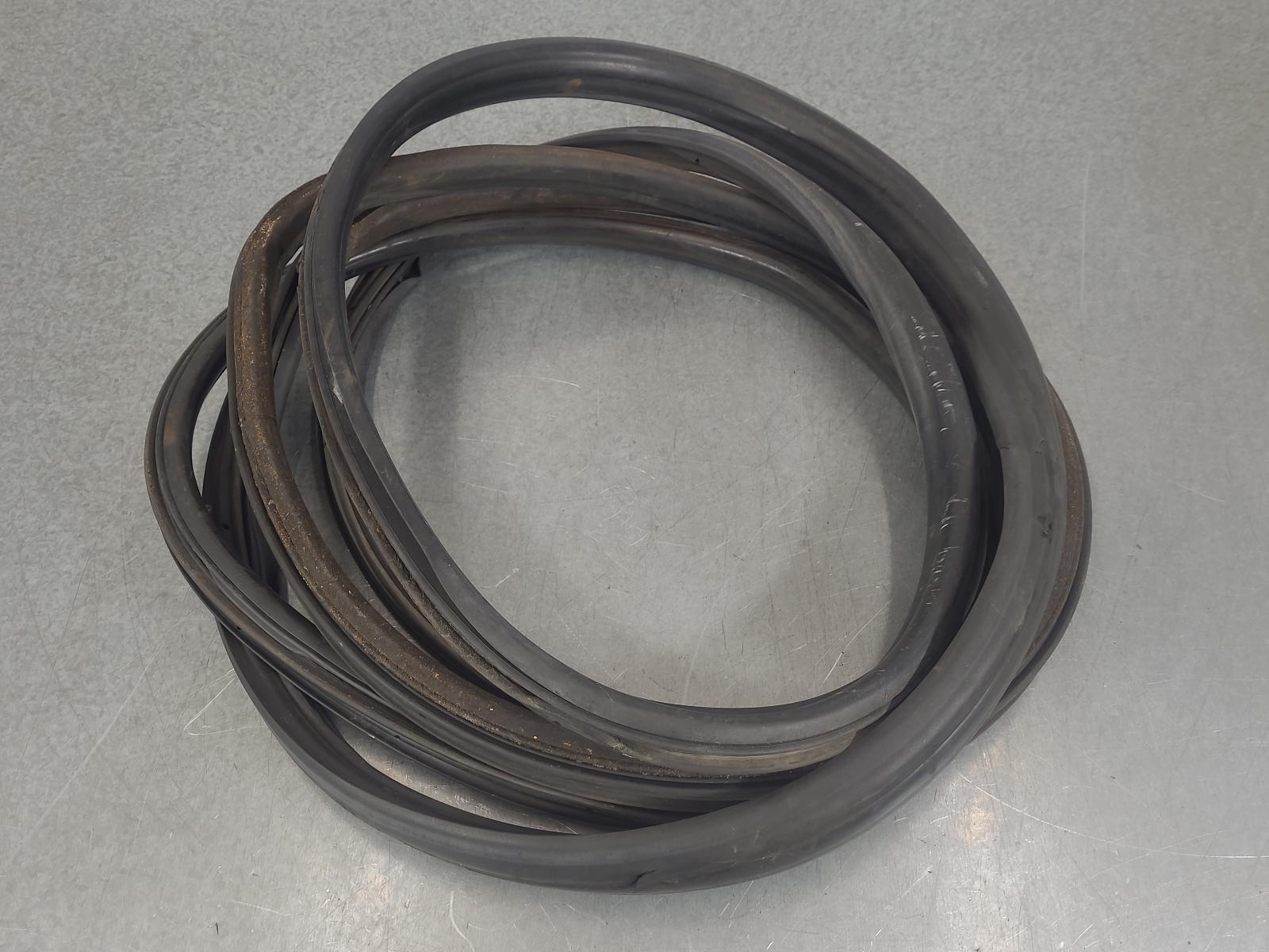 MERCEDES SPRINTER BODY SEAL RUBBER LH SLIDING DOOR RUBBER SEAL, NCV3 ...
