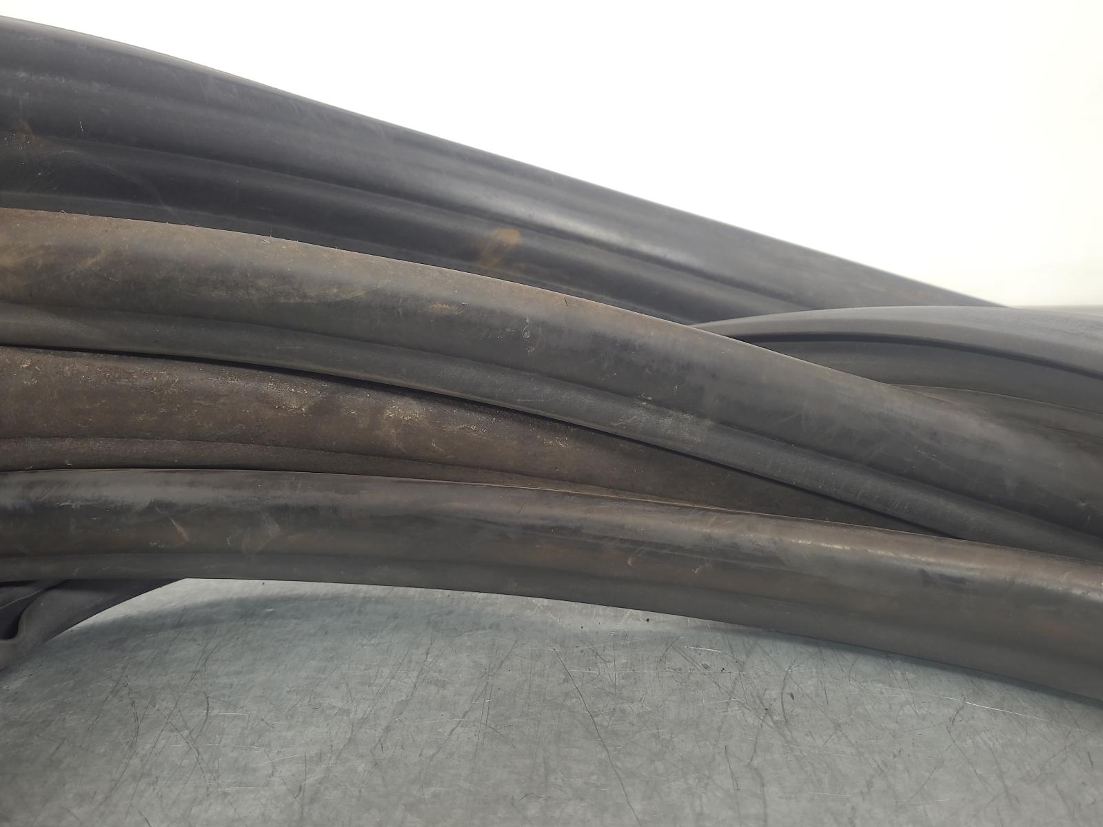 MERCEDES SPRINTER BODY SEAL RUBBER LH SLIDING DOOR RUBBER SEAL, NCV3 ...