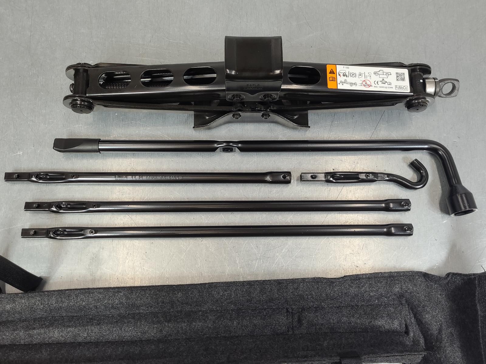 FORD F SERIES 2021-2025 JACK/TOOL KIT F150 14TH GEN 21- First Auto Parts