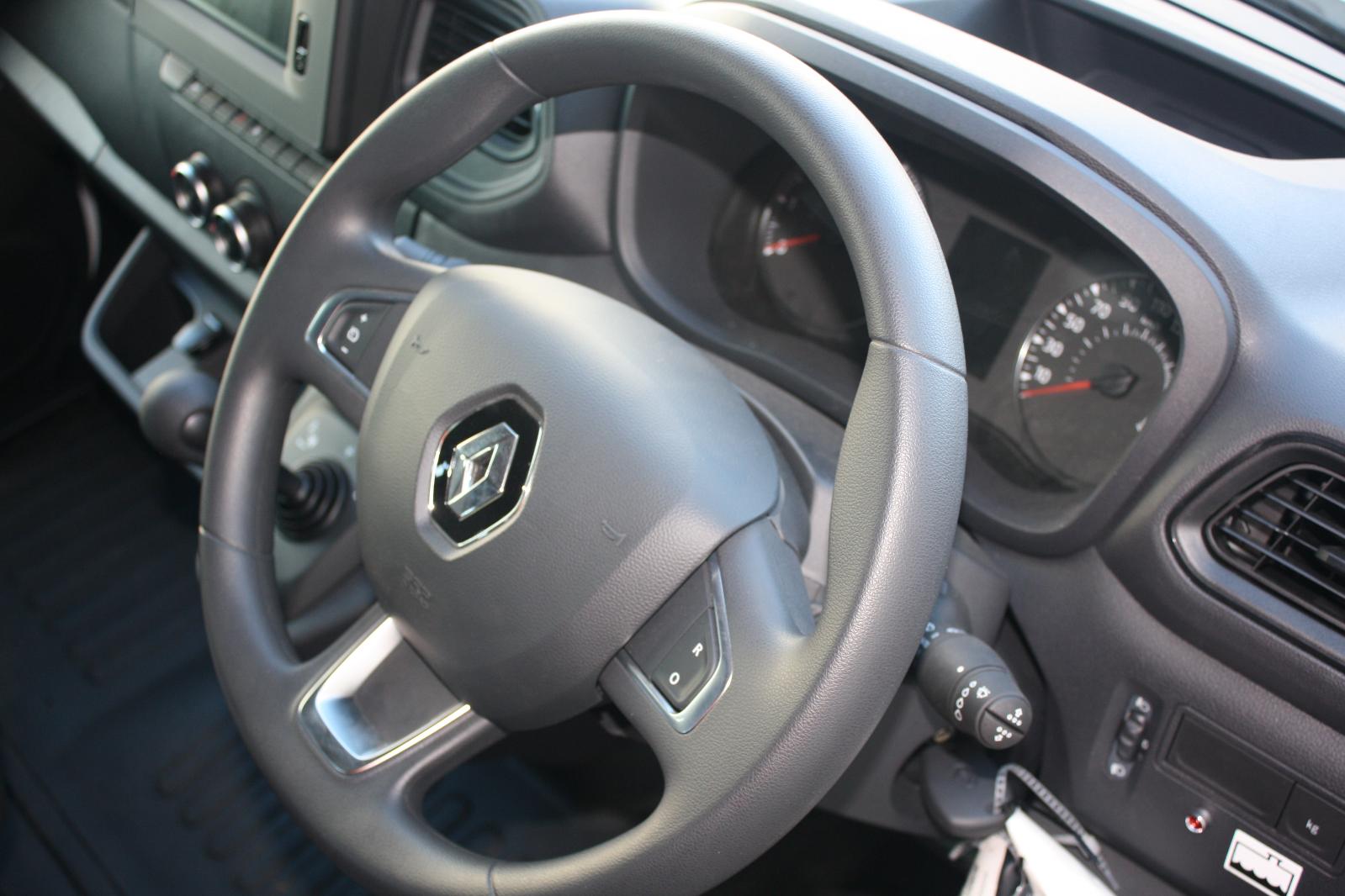 RENAULT MASTER X62 09/2020-2021 STEERING WHEEL VINYL - First Auto Parts