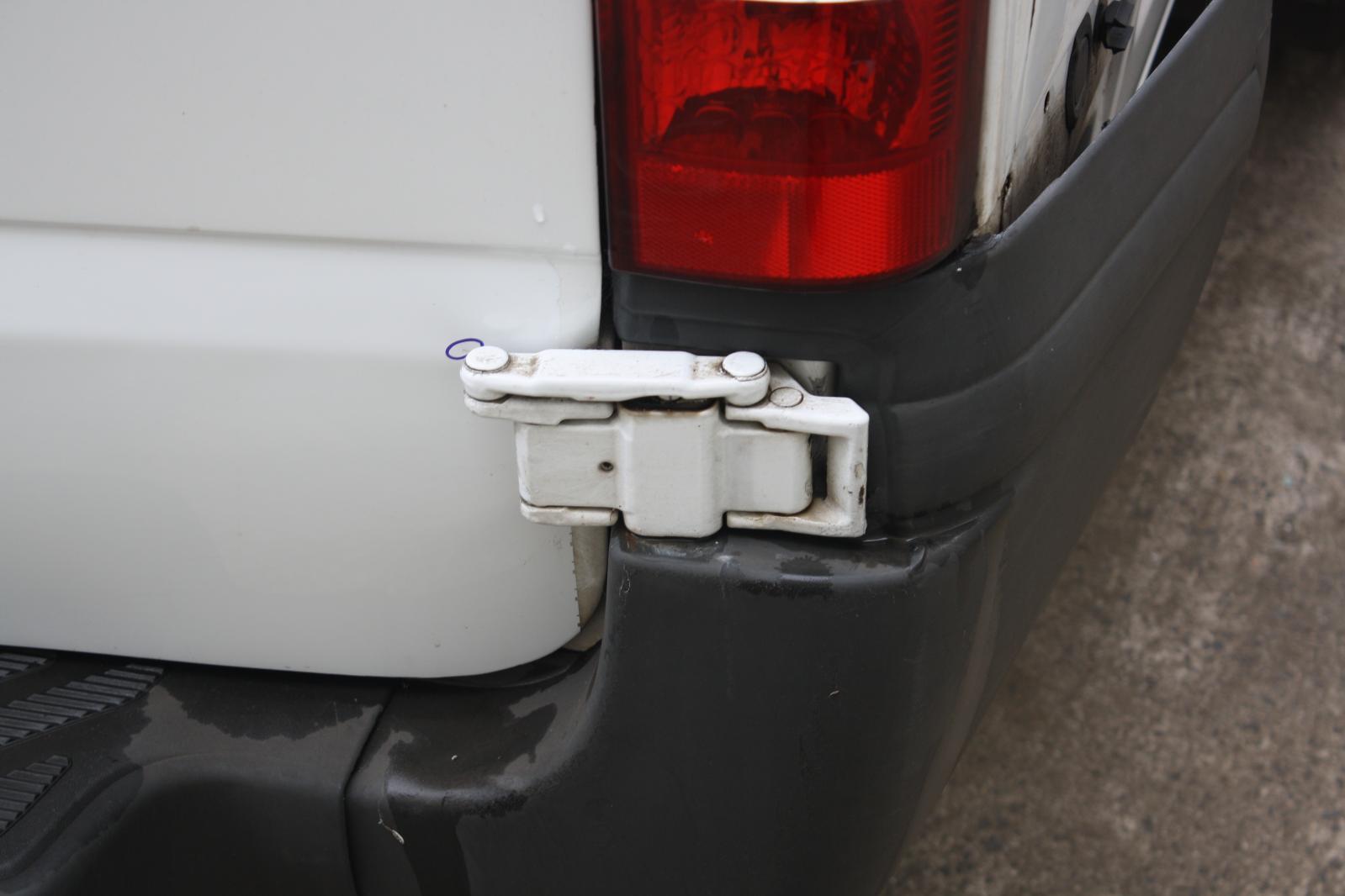 FORD TRANSIT VH-VM 01/2000-09/2014 BARN DOOR HINGE LOWER LEFT ONLY 270 ...