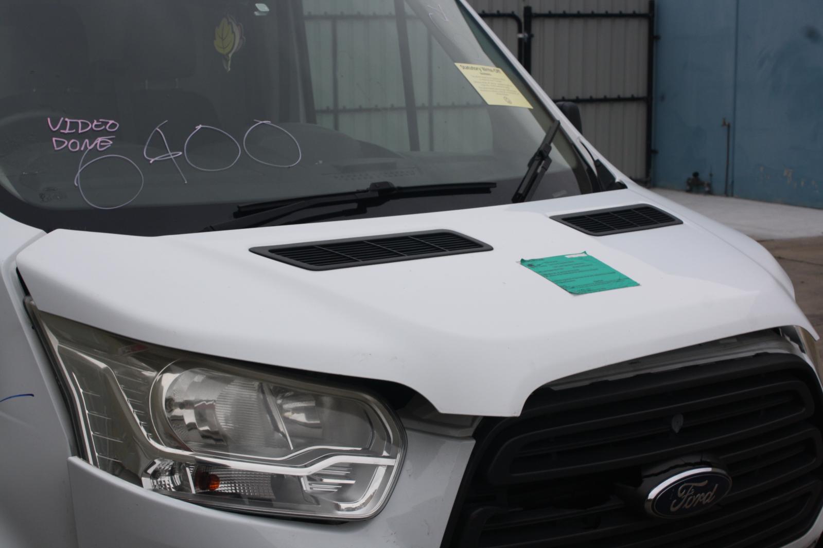 FORD TRANSIT VO 02/2014-ON BONNET HINGE/STRUT PAIR - Transit Spares