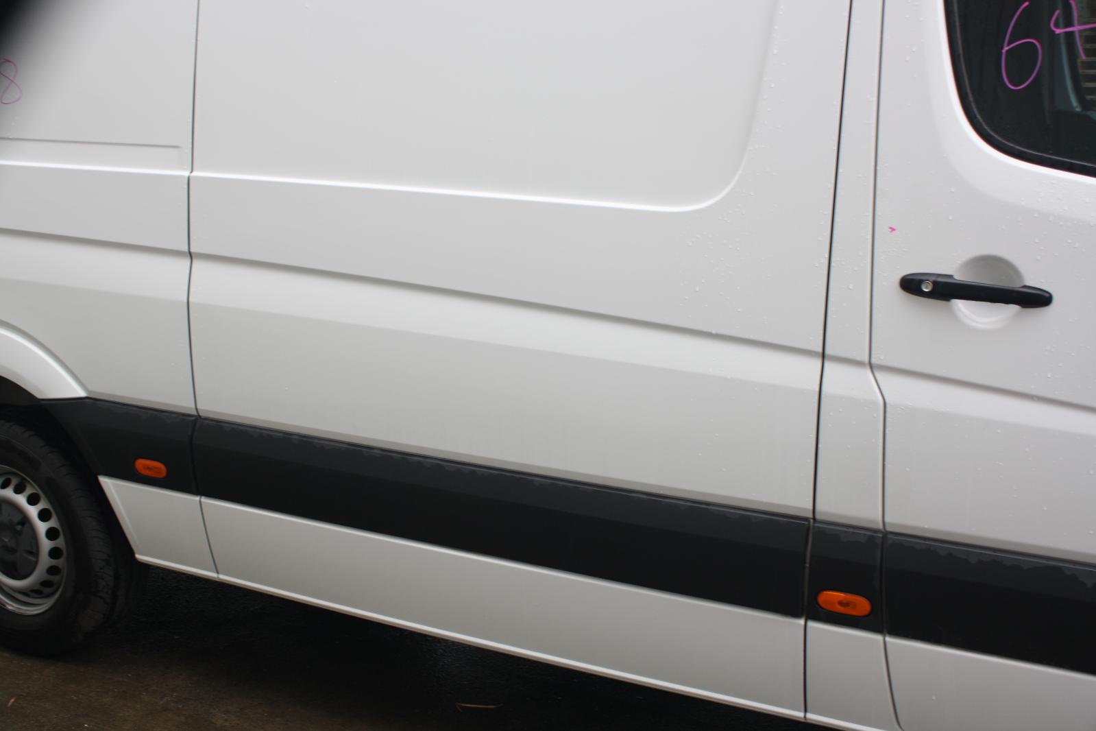 MERCEDES BENZ SPRINTER NCV3 10/2006-04/2018 RIGHT GUARD LINER REAR ...