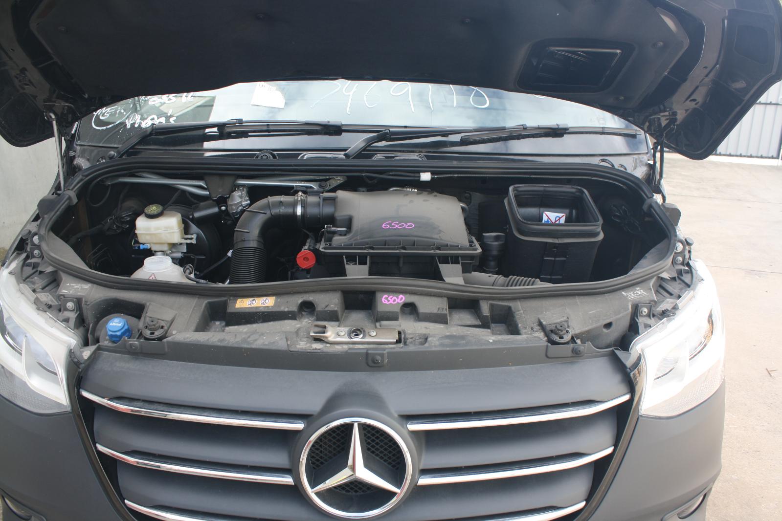 MERCEDES BENZ SPRINTER VS30 05/2018-ON WIPER LINKAGE - Sprinter Spares