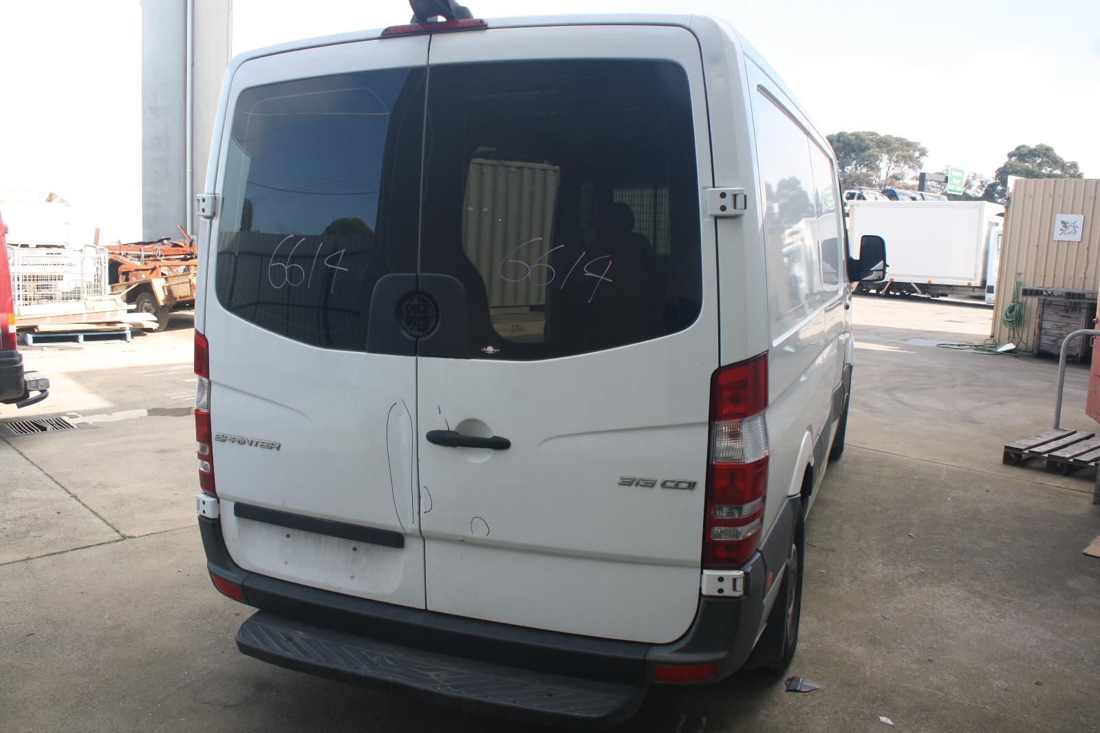 MERCEDES BENZ SPRINTER NCV3 10/2006-04/2018 SUN VISOR PAIR - Sprinter ...