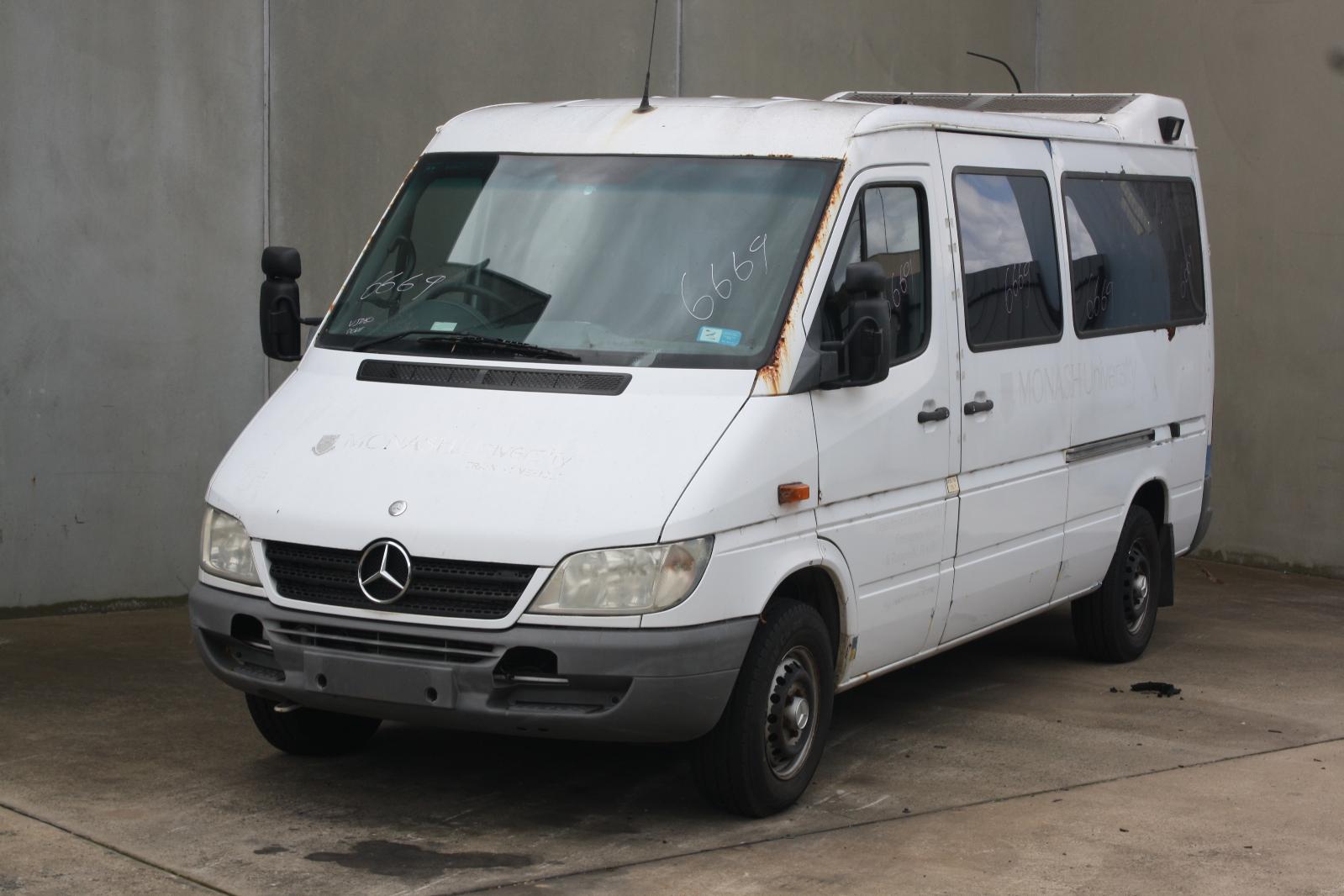 MERCEDES BENZ SPRINTER 05/2000-10/2006 BARN DOOR RIGHT LOW ROOF - First ...