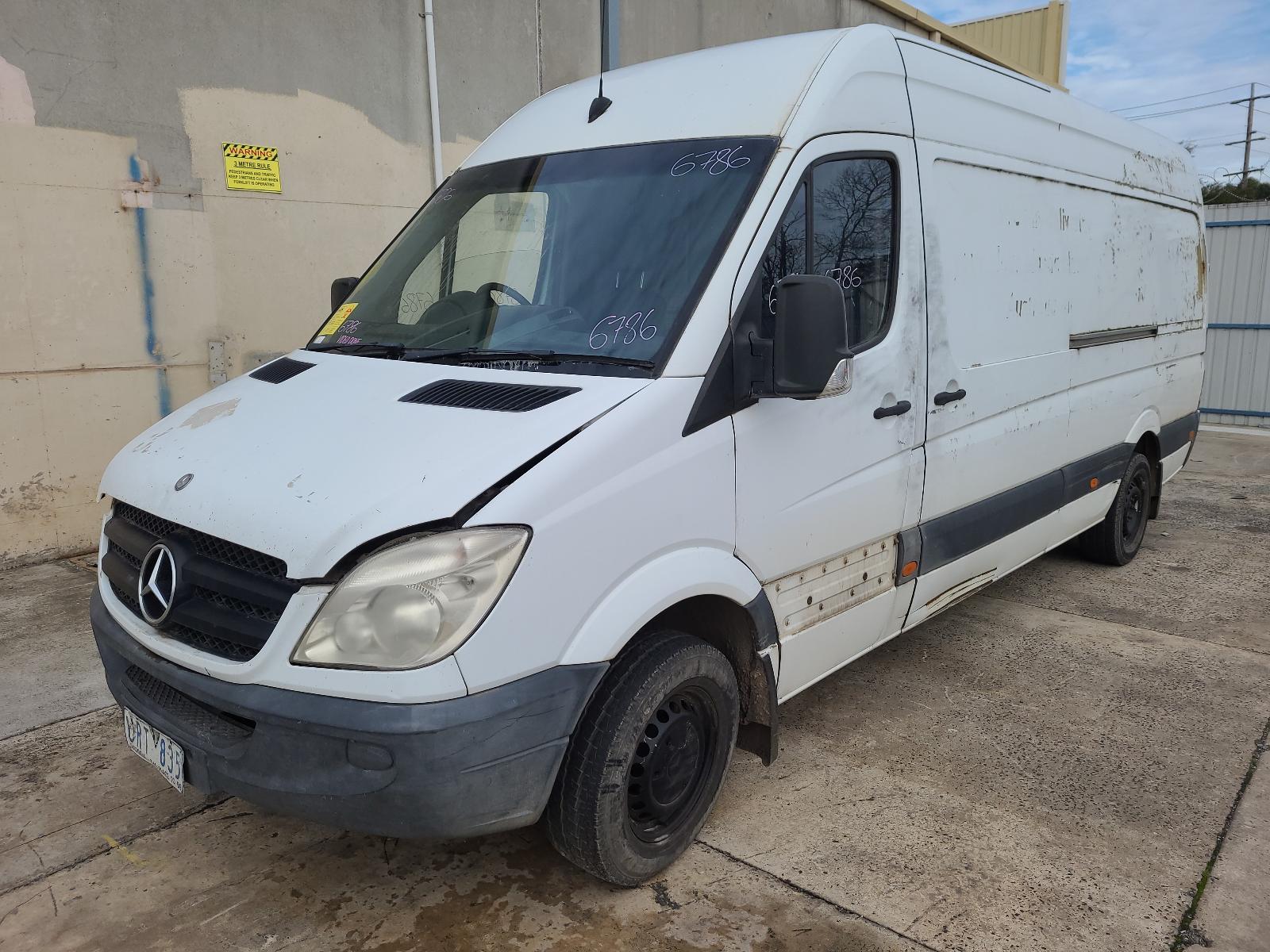 MERCEDES BENZ SPRINTER NCV3 10/2006-04/2018 STEREO/HEAD UNIT RADIO/CD ...