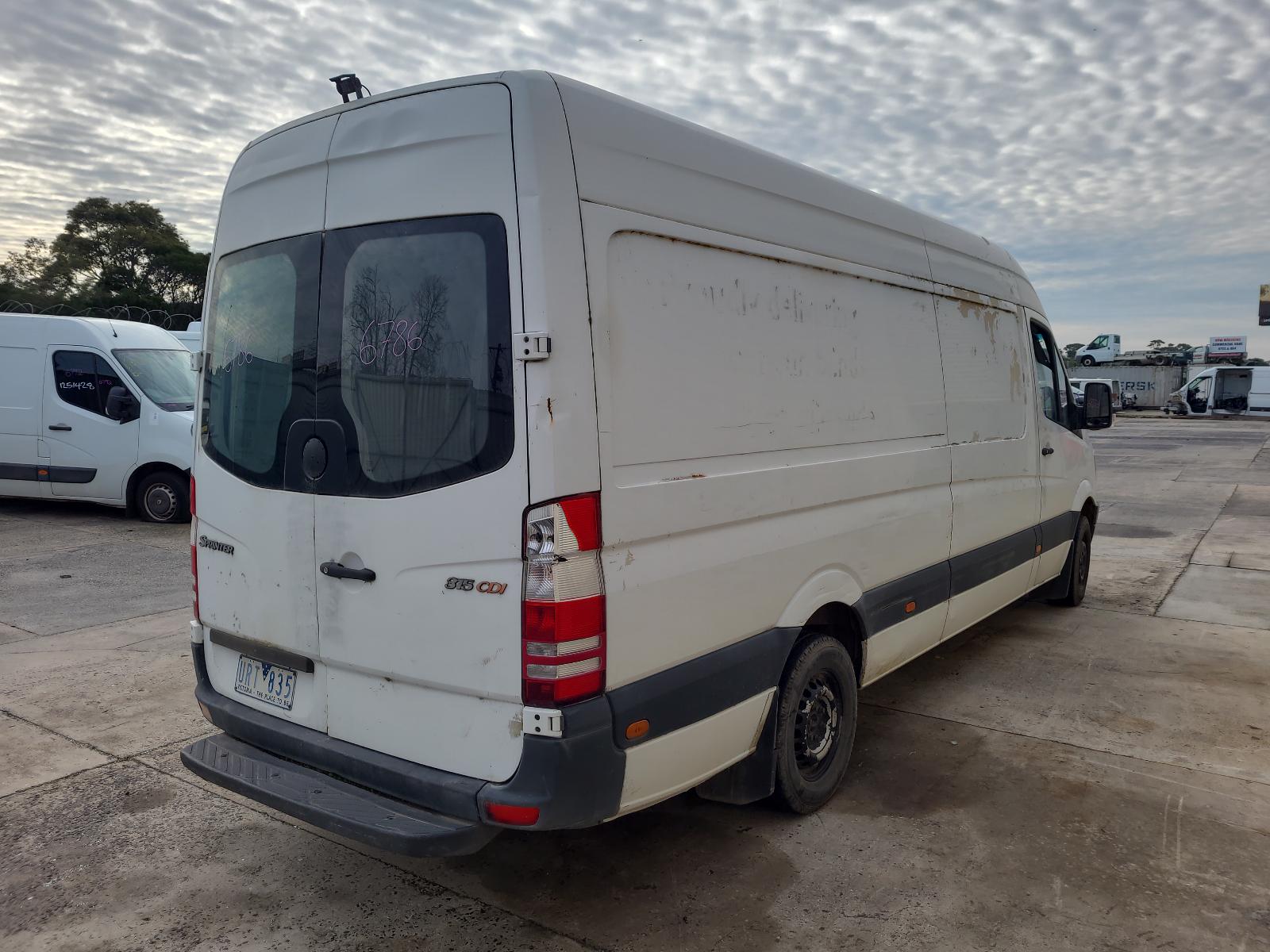 MERCEDES BENZ SPRINTER NCV3 10/2006-04/2018 STEREO/HEAD UNIT RADIO/CD ...