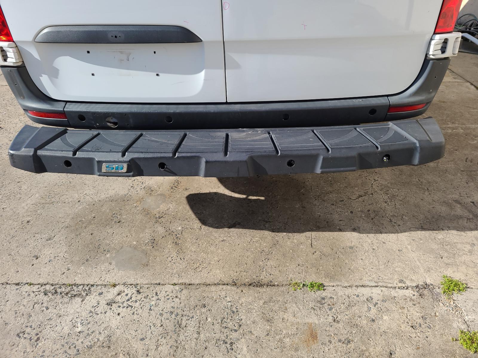 MERCEDES BENZ SPRINTER VS30 05/2018-2024 UPPER LEFT BARN DOOR HINGE 270 ...