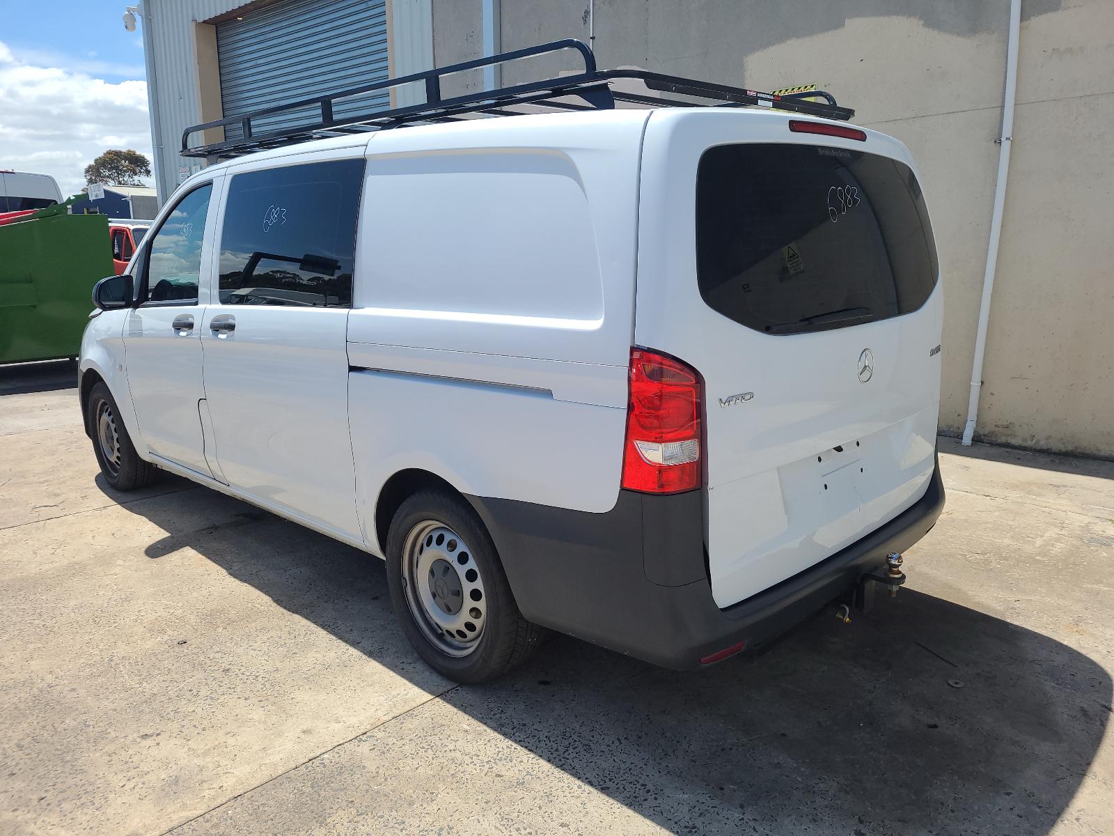 MERCEDES BENZ VITO 447 03/2015-ON RIGHT REAR BUMPER BAR END TAILGATE ...