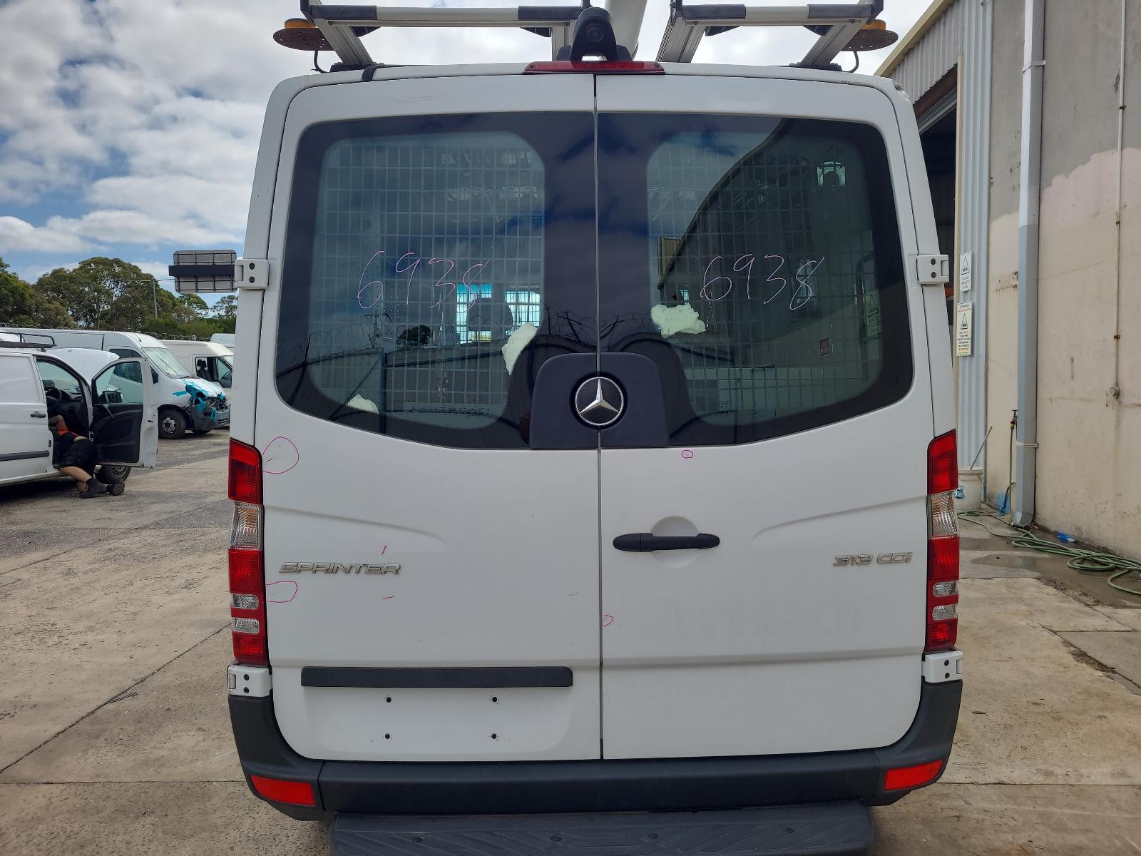 MERCEDES SPRINTER BODY SEAL RUBBER BARN DOOR RUBBER SEAL, NCV3, LOW ...