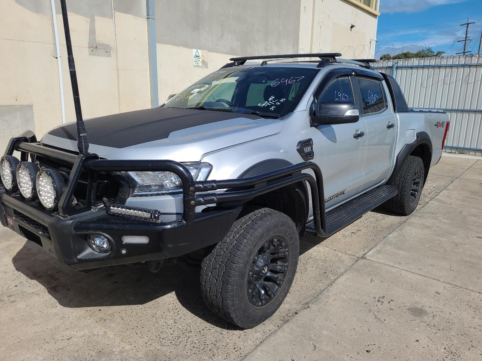 FORD RANGER 2015-2018 CONSOLE AUTO T/M, W/ 4WD SWITCH, BUCKET SEAT TYPE ...