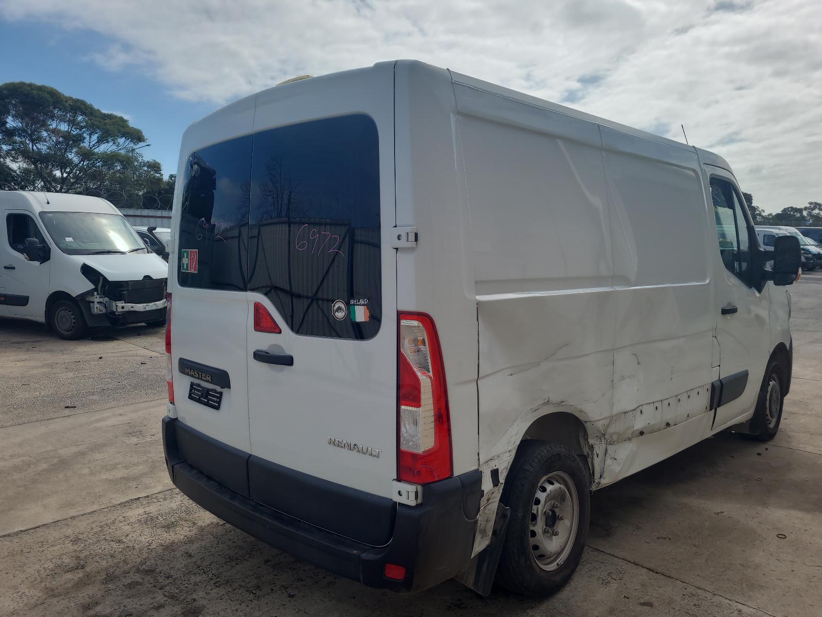 RENAULT MASTER 2020-2024 BOOTLID/TAILGATE BARN DOOR (LH SIDE), LOW ROOF ...
