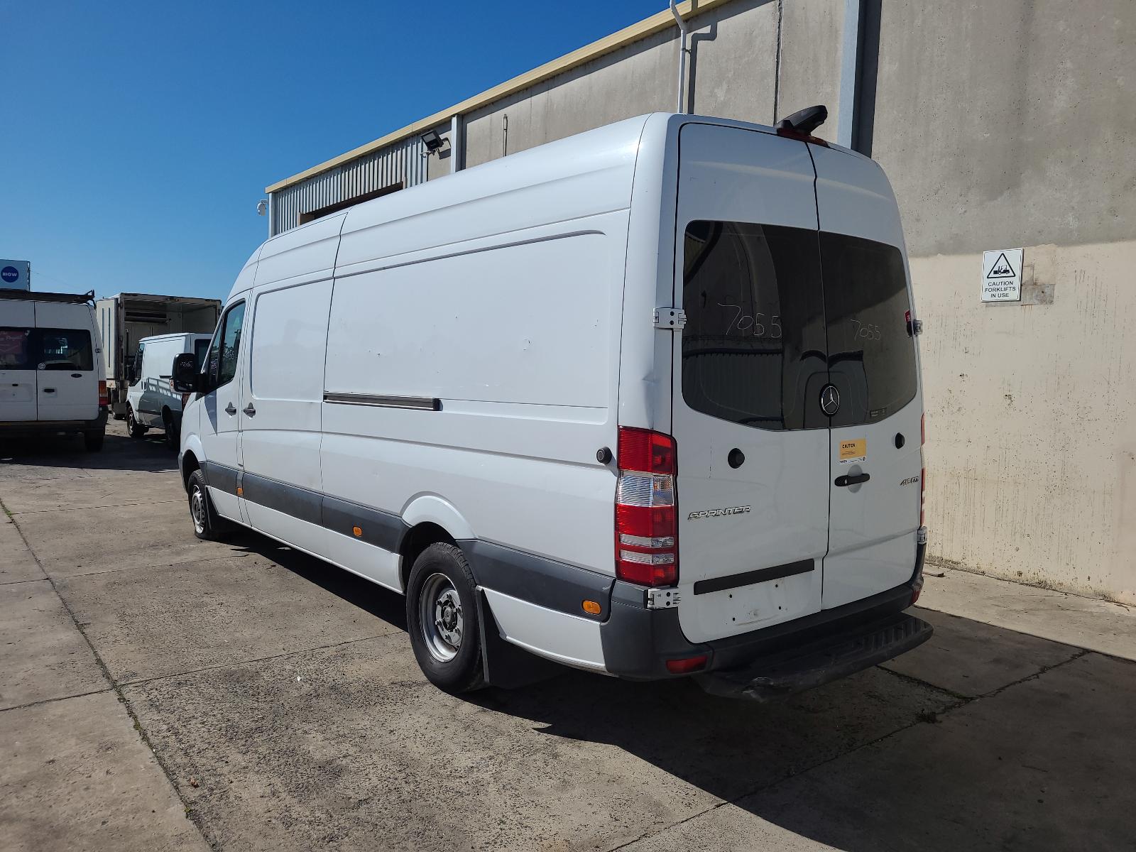MERCEDES SPRINTER 2006-2018 BOOTLID/TAILGATE HINGE BARN DOOR HINGE, 270 ...