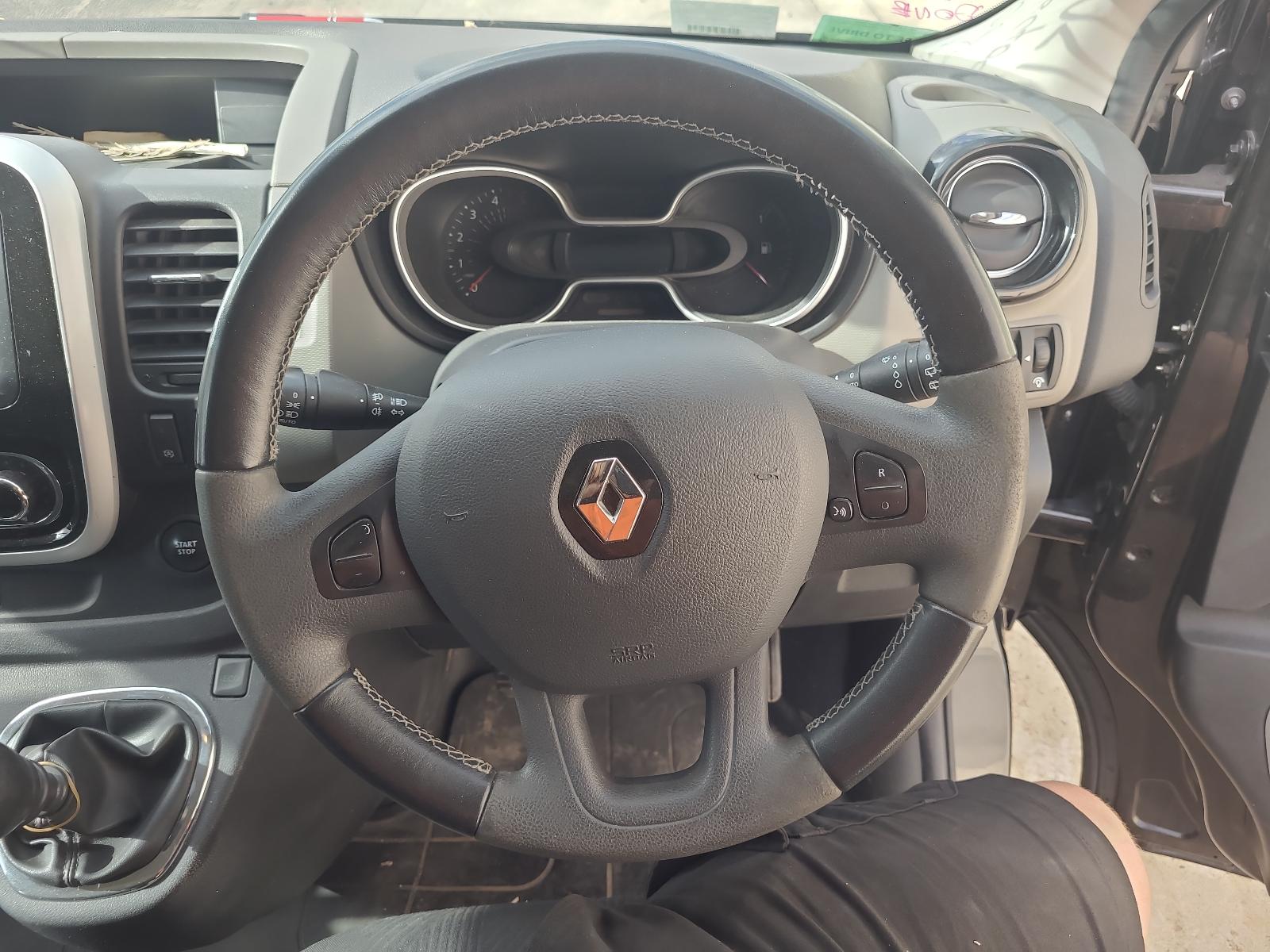 RENAULT TRAFIC 2015-2021 RIGHT INDICATOR/FOG/SIDE BUMPER FOGLAMP ...