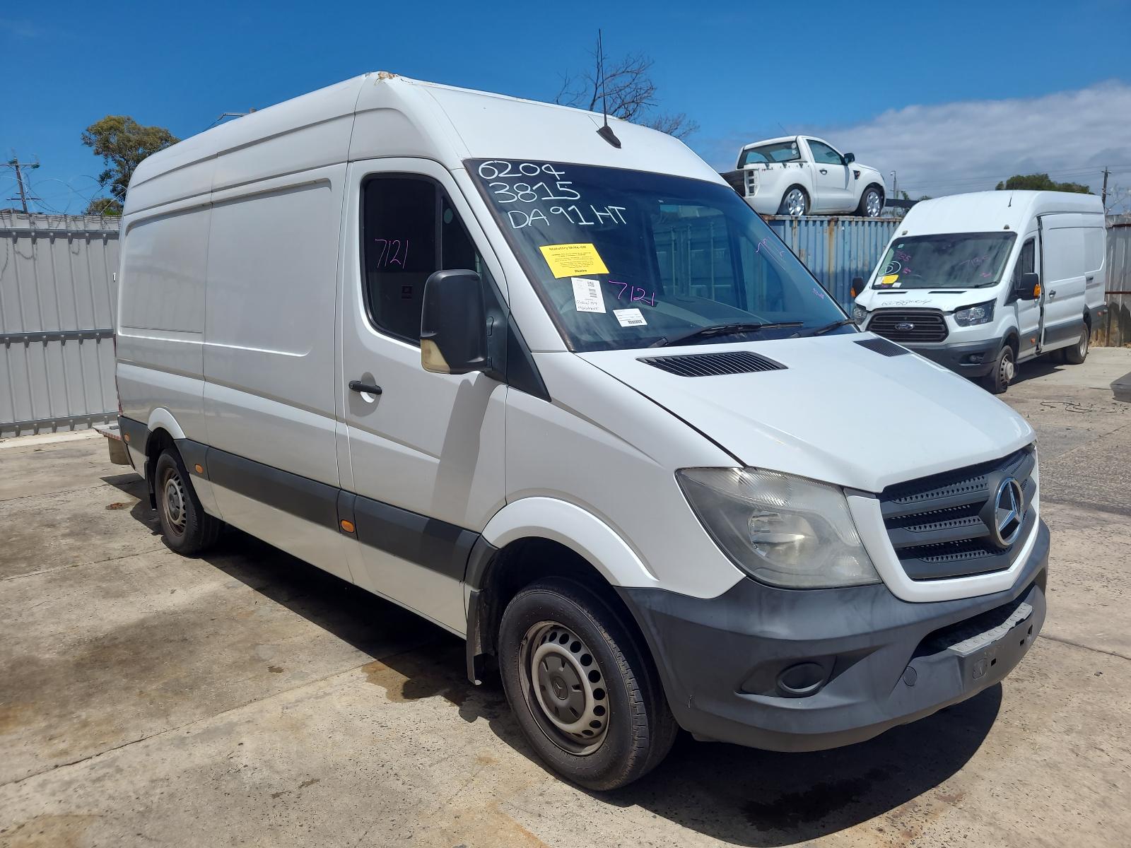 MERCEDES SPRINTER 2006-2018 REAR BUMPER BUMPER BAR (CENTRE), NON PARK ...