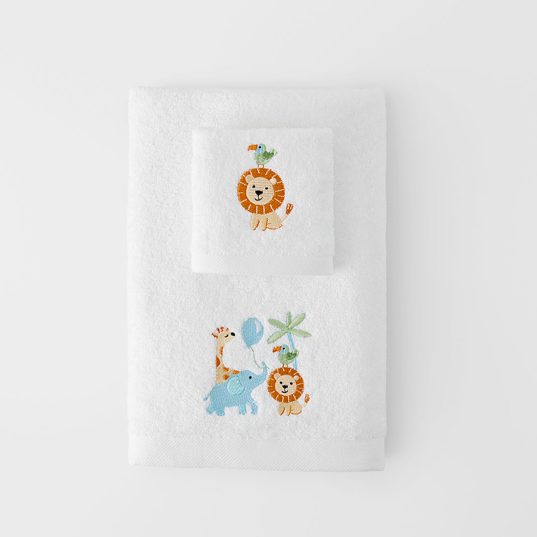 Shop Kids Embroidered Towel Set Zoo Animals Online | Bed Bath N' Table