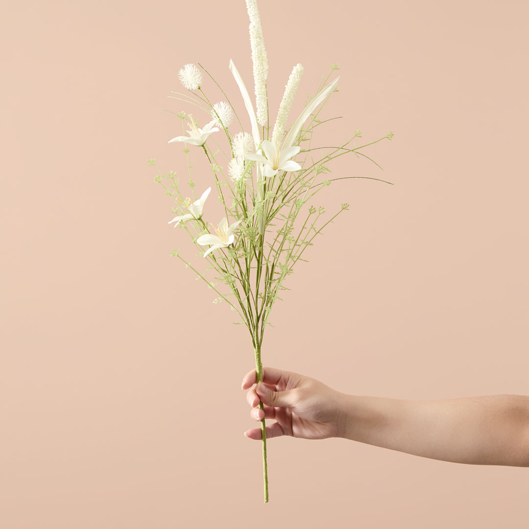 Shop Floral Spray - Cream Online |Bed Bath N' Table