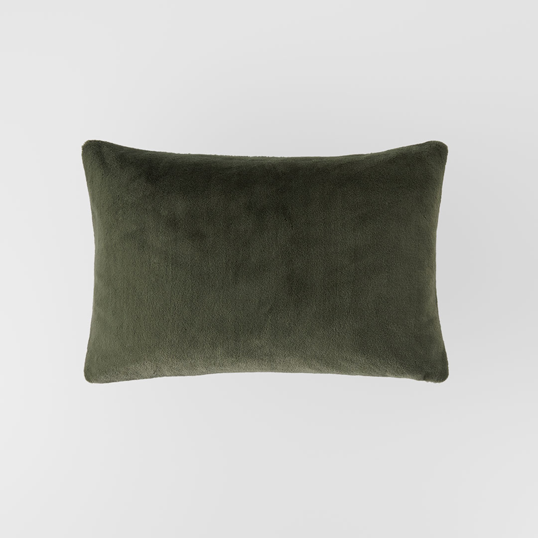 Shop Aspen Throw - Moss Online | Bed Bath N' Table