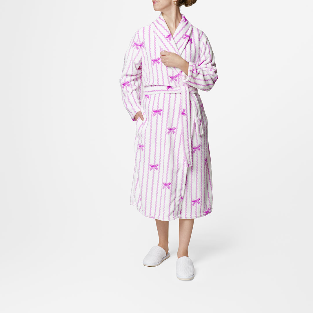 Shop Sandy Printed Plush Robe Online | Bed Bath N' Table