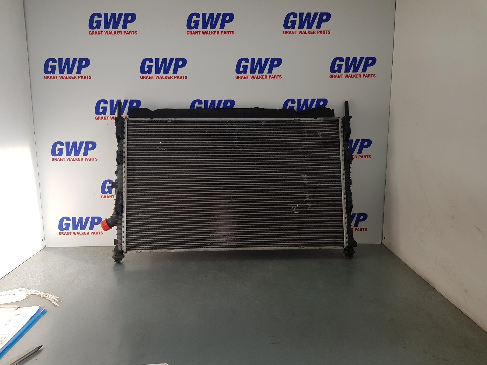 Radiator Transit Custom Ford 2021