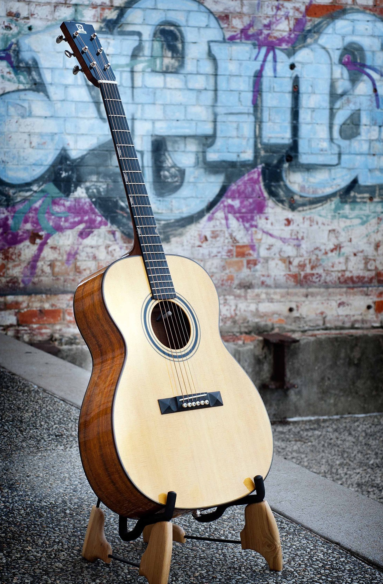 Luke Kallquist, Custom Musical Instrument Maker in Indooroopilly ...