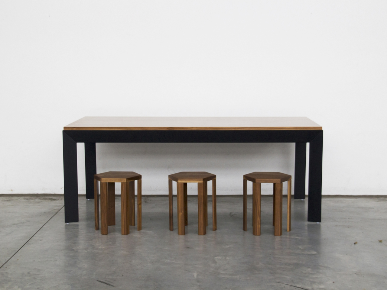 Slender Dining Table by Paradox Movement | Handkrafted