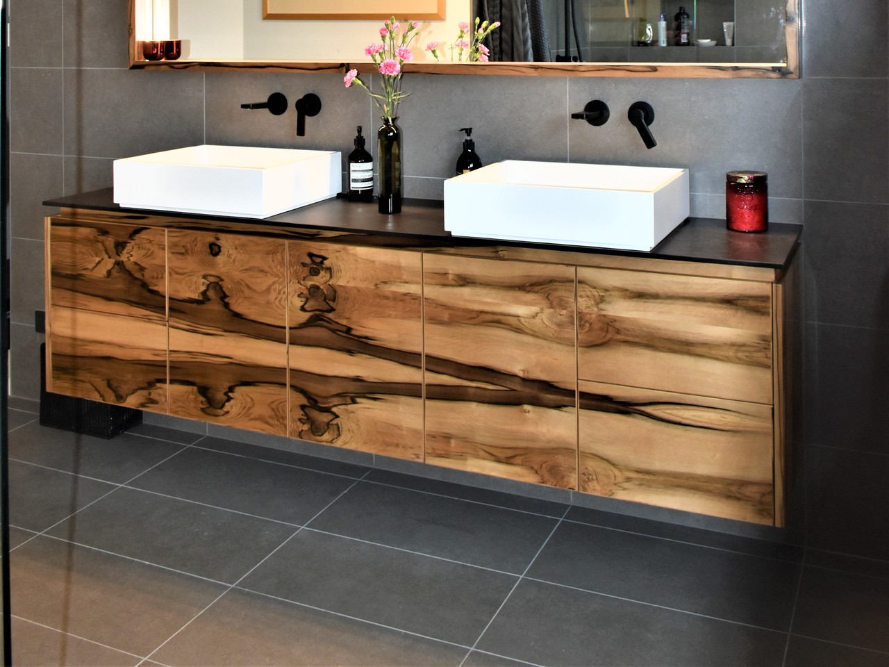 Davis Vanity by Craig Howard & Son | Handkrafted