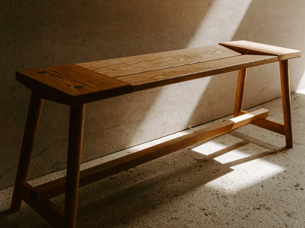 Dovetail Bench by Ben Adams | Handkrafted