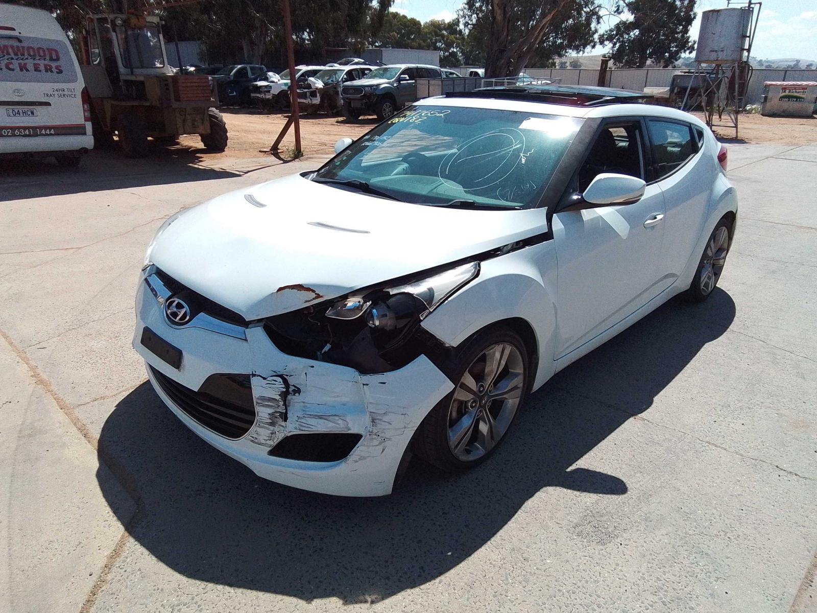 Door/Boot/Gate Lock Veloster Hyundai 2013