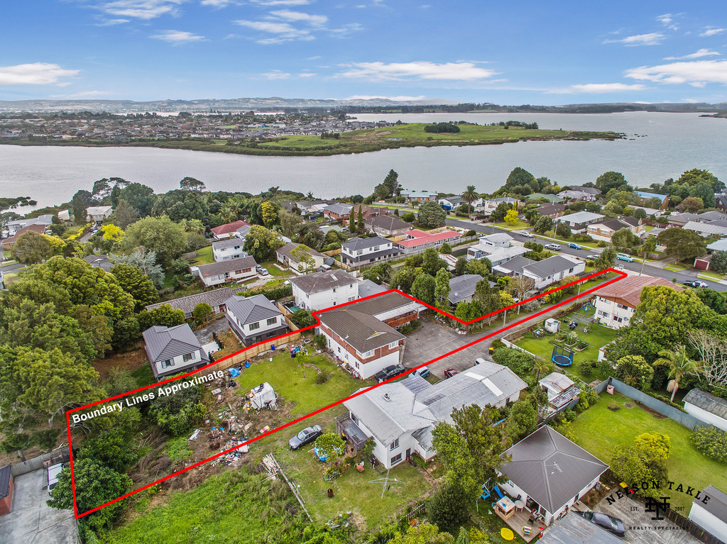 Free property data for 24 Estuary Road, Weymouth, Auckland - homes.co.nz