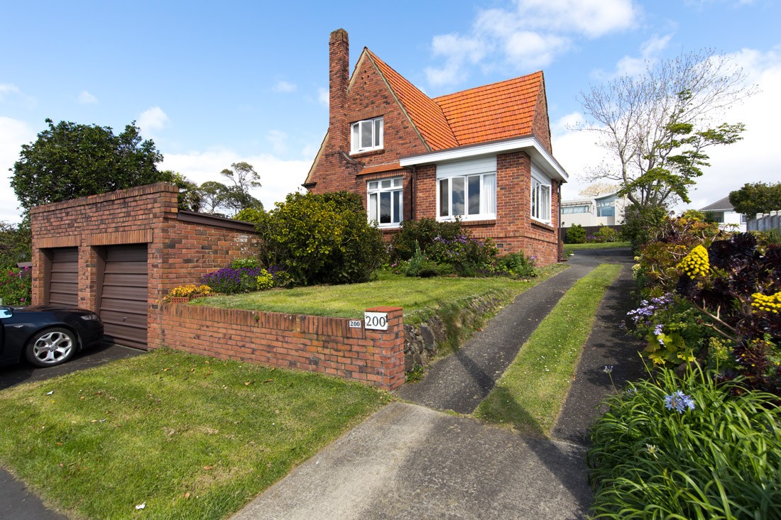 Free Property Data For 200 Hurstmere Road Takapuna Auckland Homes co nz Free Property Data For 200 Hurstmere Road Takapuna Auckland Homes co nz