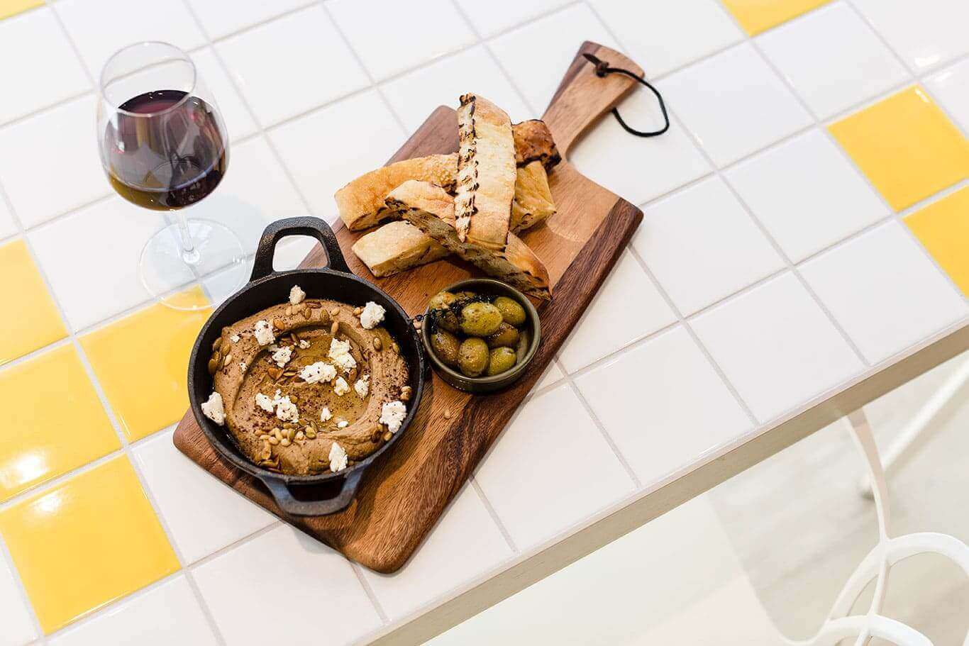 The Best Breakfast & Dinner in Perth! - IBIS Styles East Perth