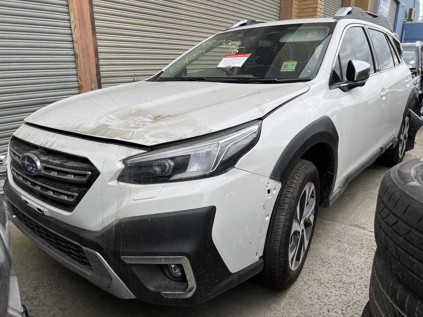 Door/Tailgate Seal Outback Subaru 2021